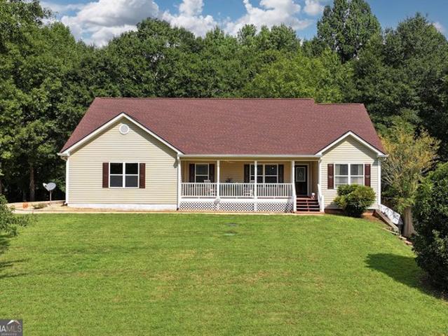 817 Bluejay Way, Winder, GA 30680