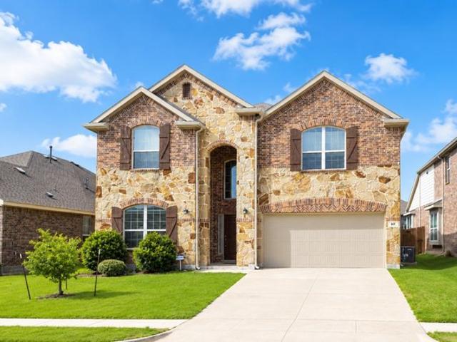 817 Black Hawk Dr, Princeton, TX 75407