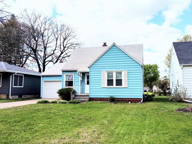 817 E 4th Street