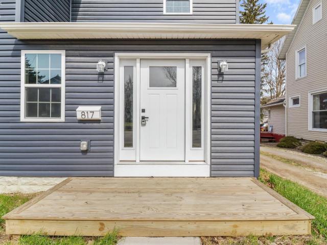 817 E Main Street