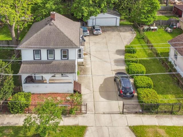 817 Front Street