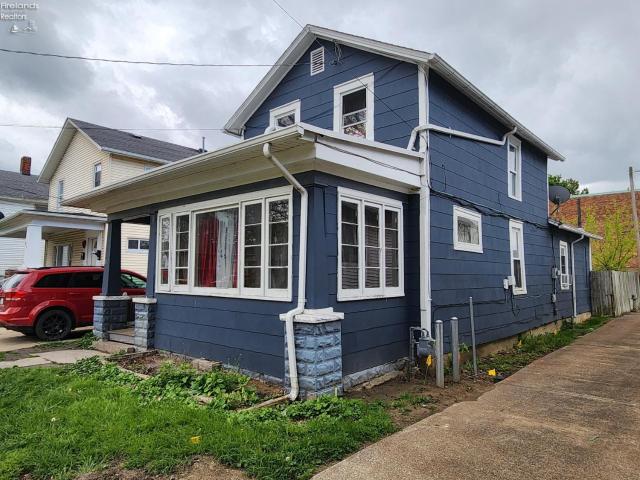 817 Fulton Street