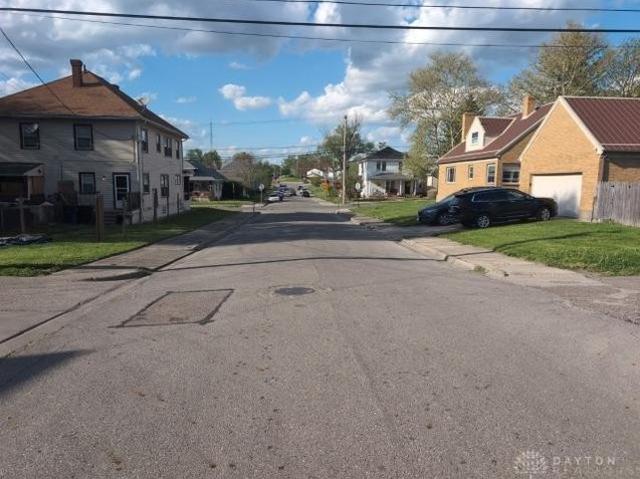817 Kolping Ave, Dayton, OH 45410