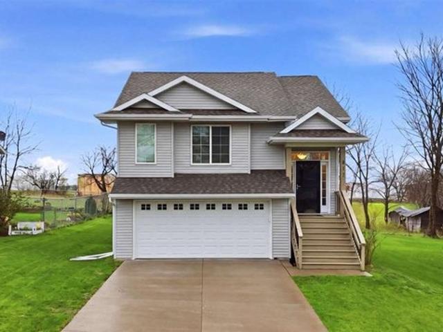 817 Hughes St, Coralville, IA 52241
