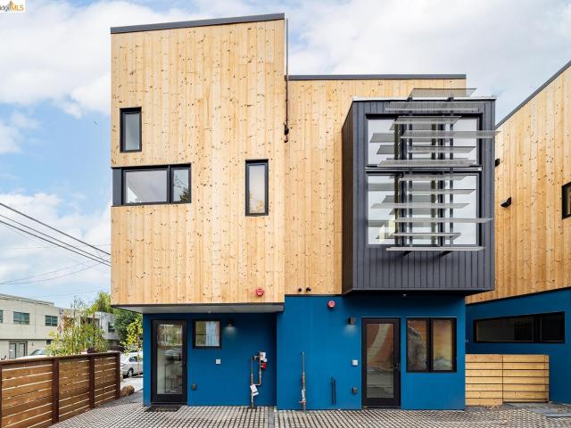 817 Jones, Berkeley, CA 94710 | Compass
