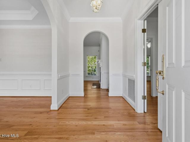 817 Logan Trail
