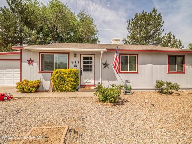 817 LA Plata Ave, Aztec, NM 87410