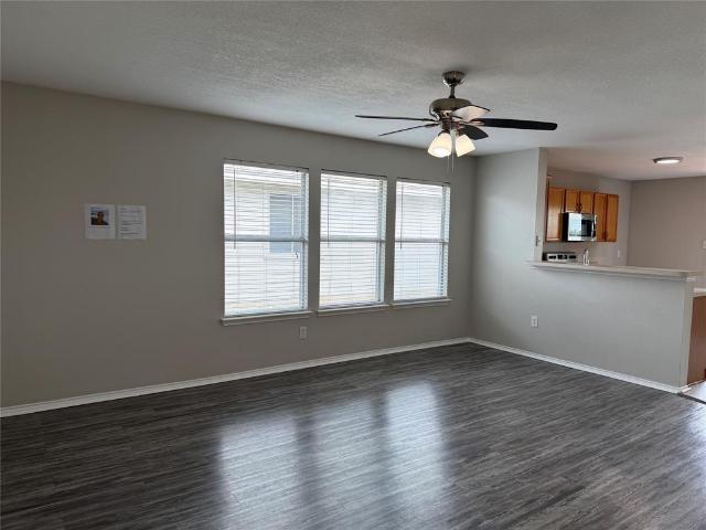 817 Live Oak Drive