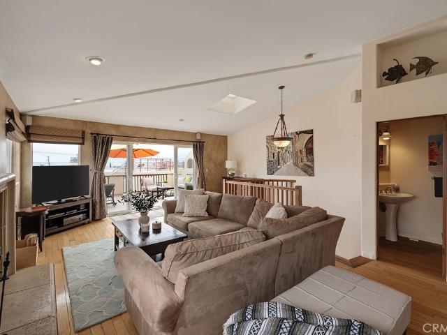 817 Monterey Boulevard