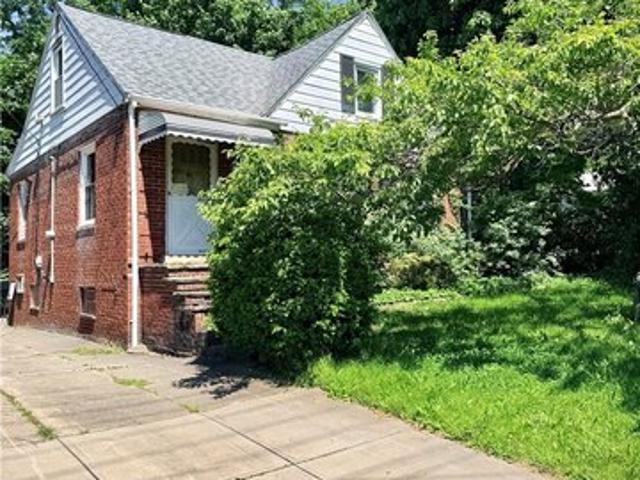 817 S Green Rd, South Euclid, OH 44121