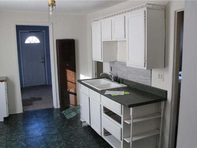 817 S Mill St, Kansas City, KS 66105 | MLS #2595 | Compass