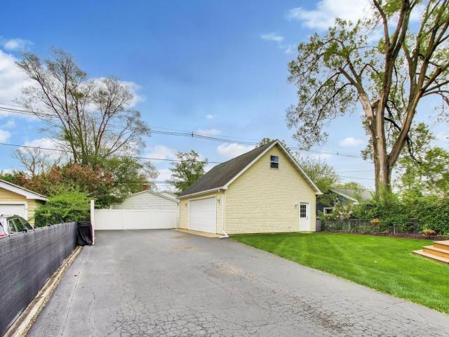 817 S Spring Road