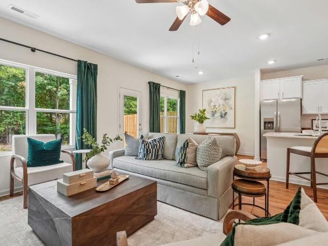 817 Peavine Crossing Parkway