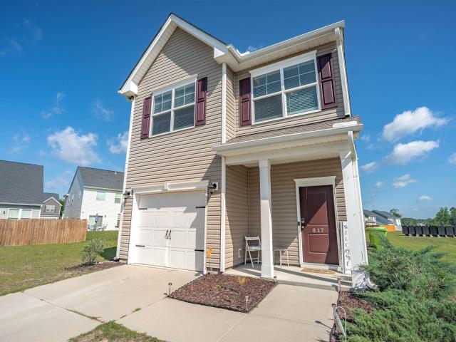 817 Plunge Pool Lane