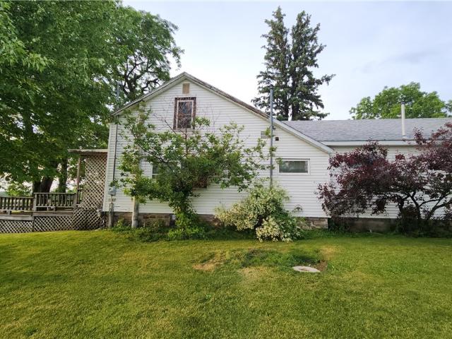 817 Pre Emption Road S