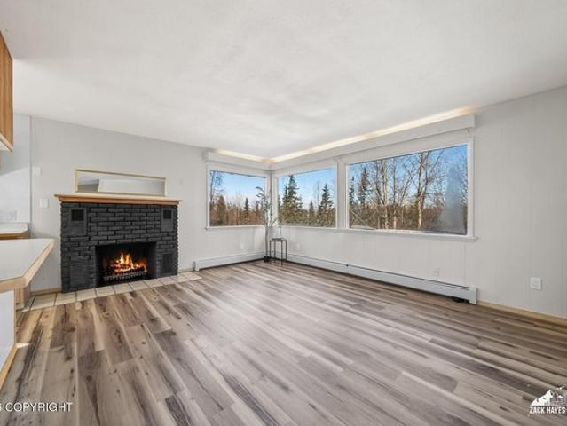 817 Price St, Anchorage, AK 99508
