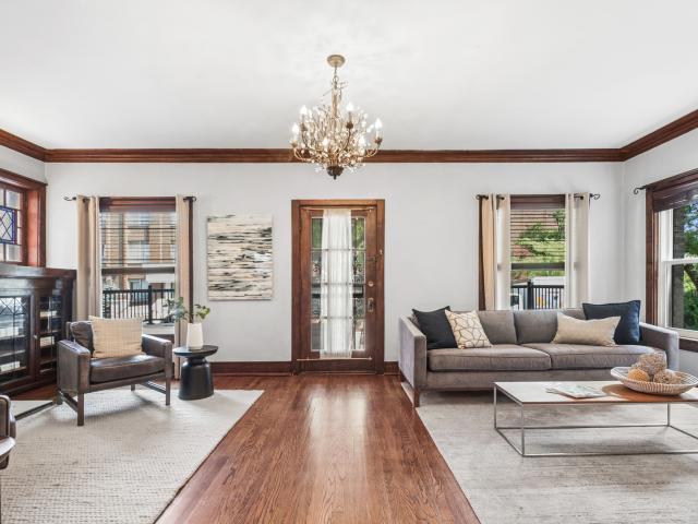 817 W Lawrence Avenue # 1