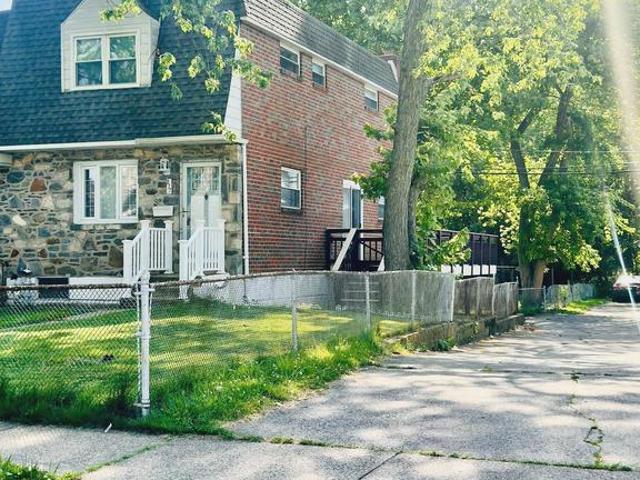 817 Windsor Circle