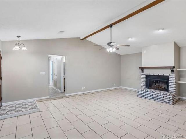 817 University Dr, Lake Charles, LA 70605 | MLS #SWL26000