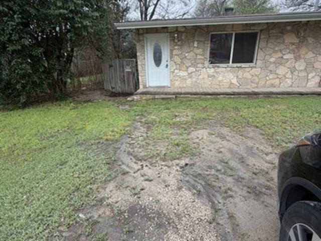 817 Zachry Dr, San Antonio, TX 78228