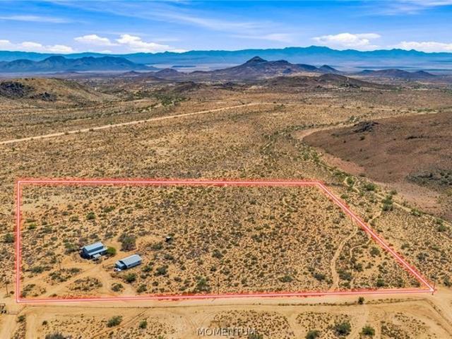 8188 N Red Wing Canyon Rd, Kingman, AZ 86409