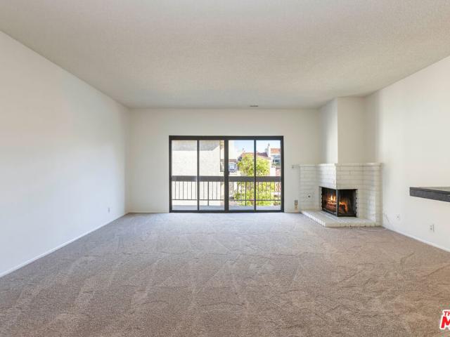 8180 Manitoba Street 304