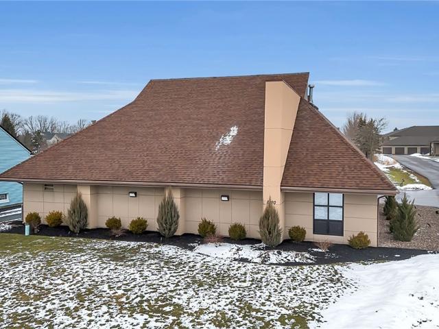 8180 Wehrle Drive