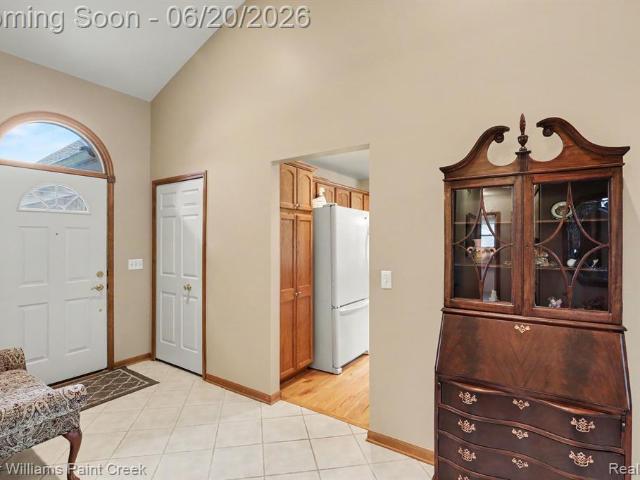 8183 Prestwick Lane