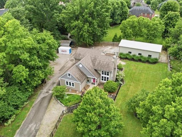 8183 Sibcy Rd, Hamilton Township, OH 45039