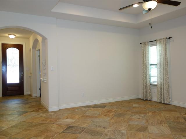 818 Caprock Canyon Trl