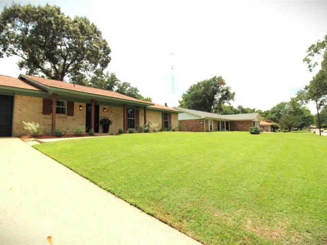 818 E Clinton Ave, Athens, TX 75751 | MLS #21086