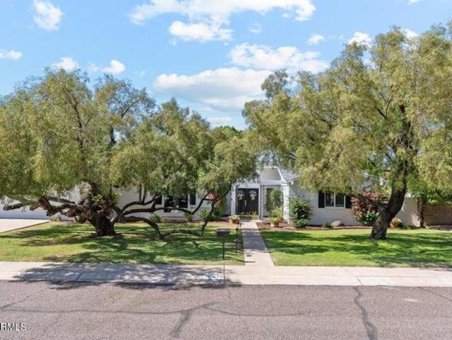 818 E Harmont Dr, Phoenix, AZ 85020