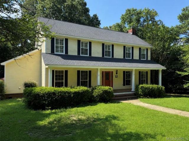 818 Fairwood Dr, Prattville, AL 36067