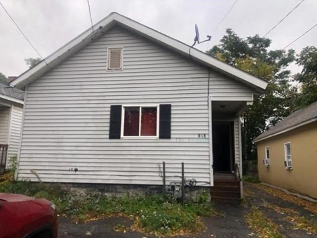 818 Kirkpatric Street 2 Bedrooms, 1 Bathroom