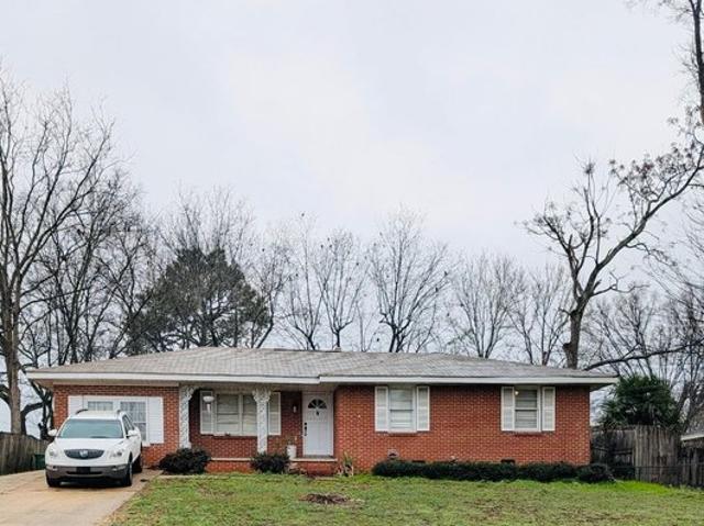 818 Joryne Dr, Montgomery, AL 36109