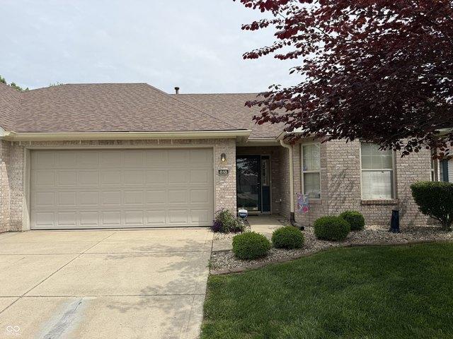 818 Jared Dr, Greenwood, IN 46143