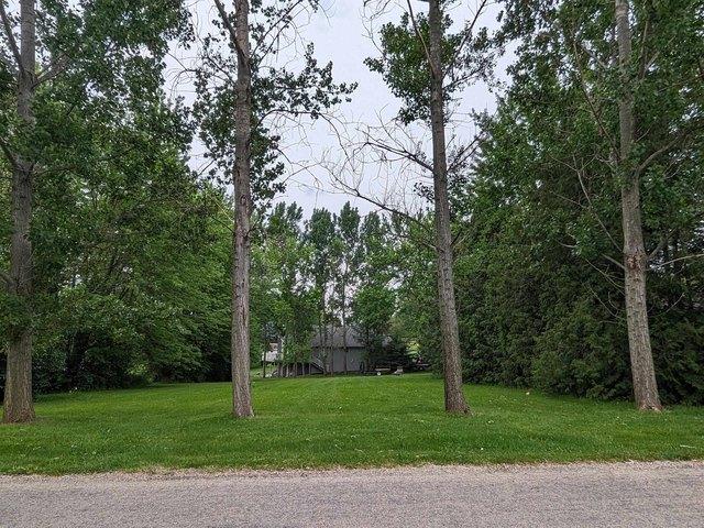 818 Lake Summerset Rd, Lake Summerset, IL 61019