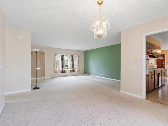 818 Leahy Circle