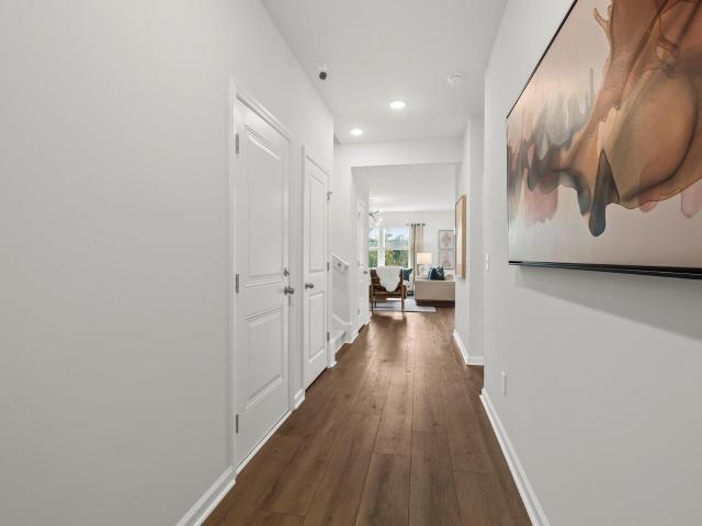 818 Meadowbrook Ln, Summerville, SC 29486 | MLS #26010 | Compass