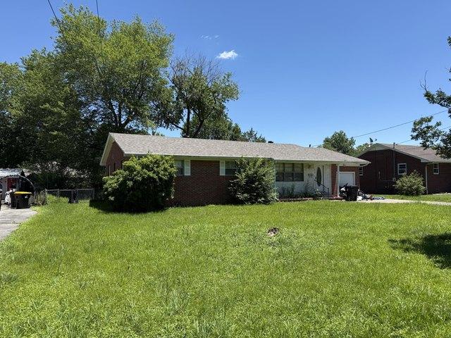 818 N 19th St, Murray, KY 42071