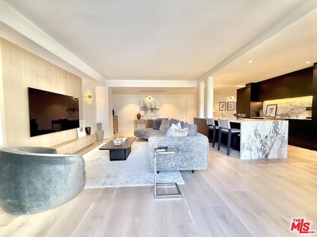 818 N Doheny Dr, Unit 901, West Hollywood, CA 90069 | MLS #26659 | Compass