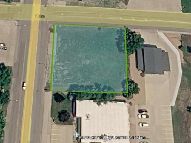 818 N Euclid Ave, Pierre, SD 57501