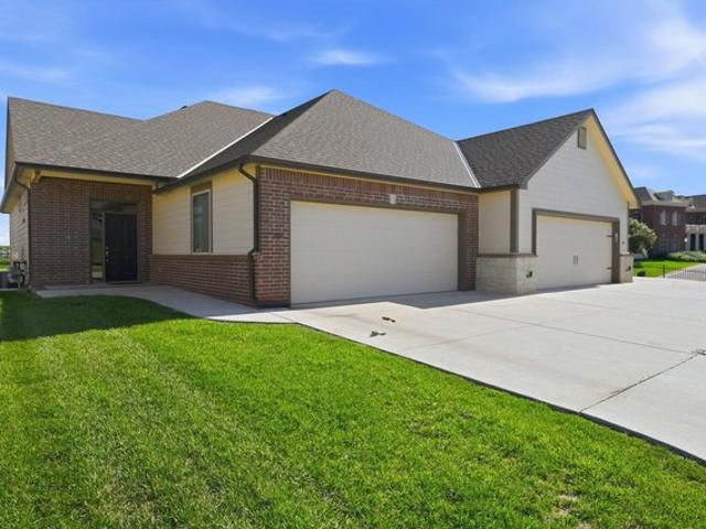 818 N McCloud Cir Unit 109, Andover, KS 67002