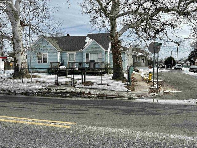 818 N Main St, Pleasantville, NJ 08232