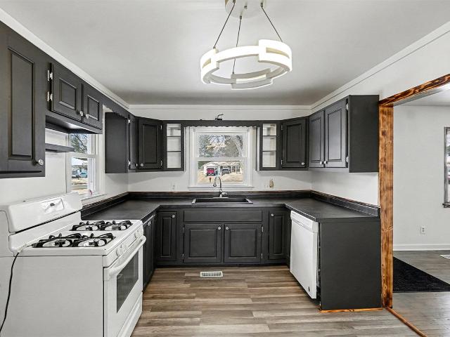 818 N Main Street