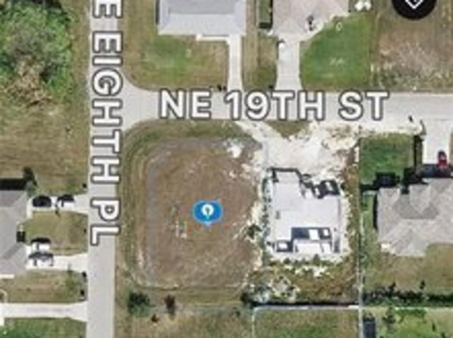 818 NE 19th St, Cape Coral, FL 33909