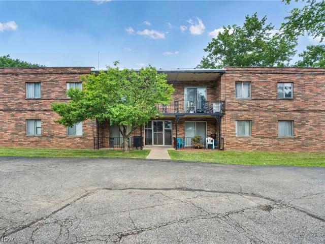 818 S Green Road
