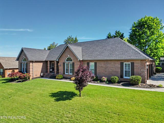818 Somerset Drive