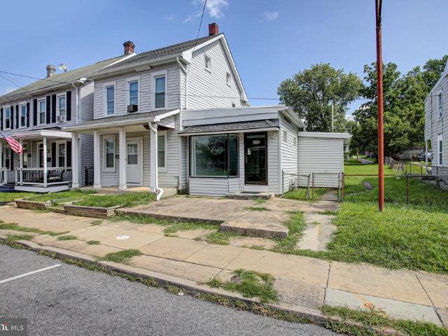 818 Salem Avenue