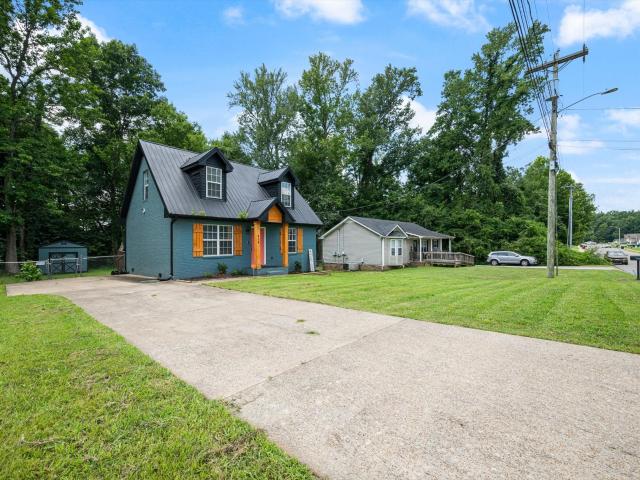 818 Shelton Cir S